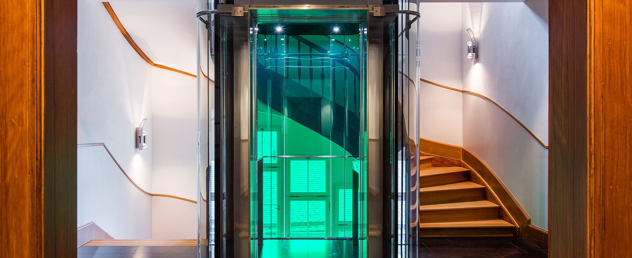 EMCH | MEHR ALS EIN LIFT